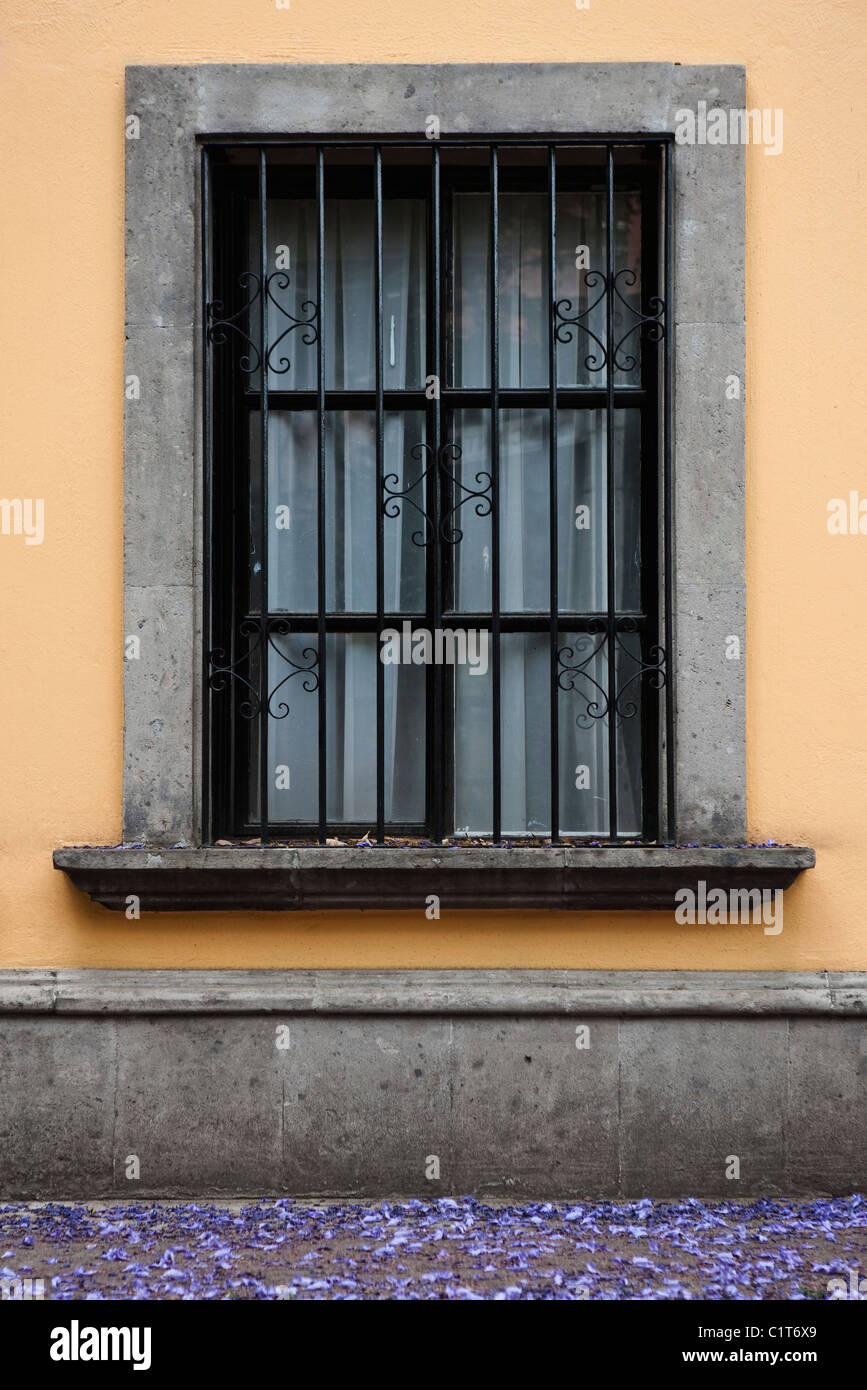 Security barred window hi-res stock photography and images - Alamy