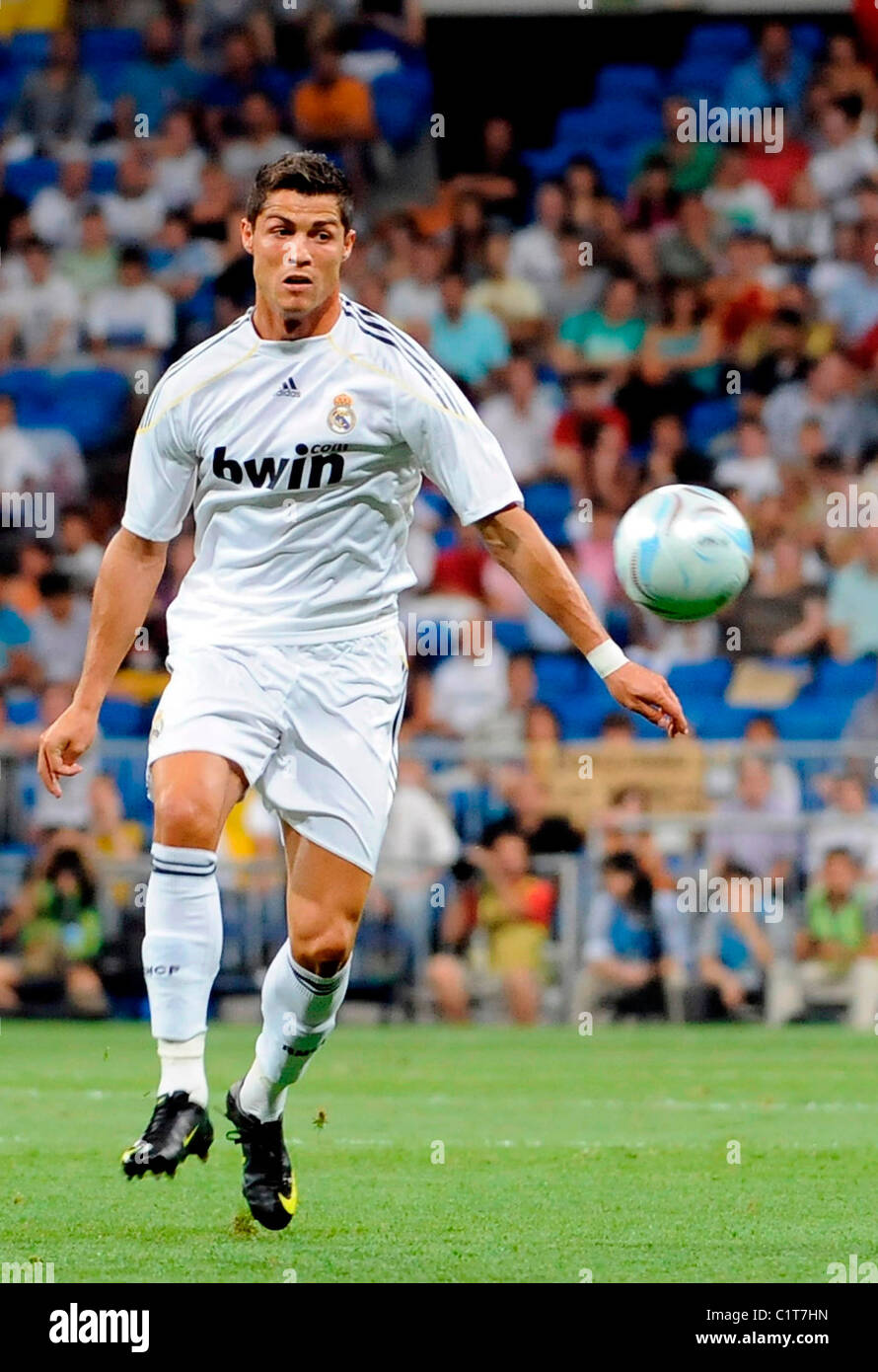 Cristiano Ronaldo in action for Real Madrid The Peace Cup 2009: Real ...