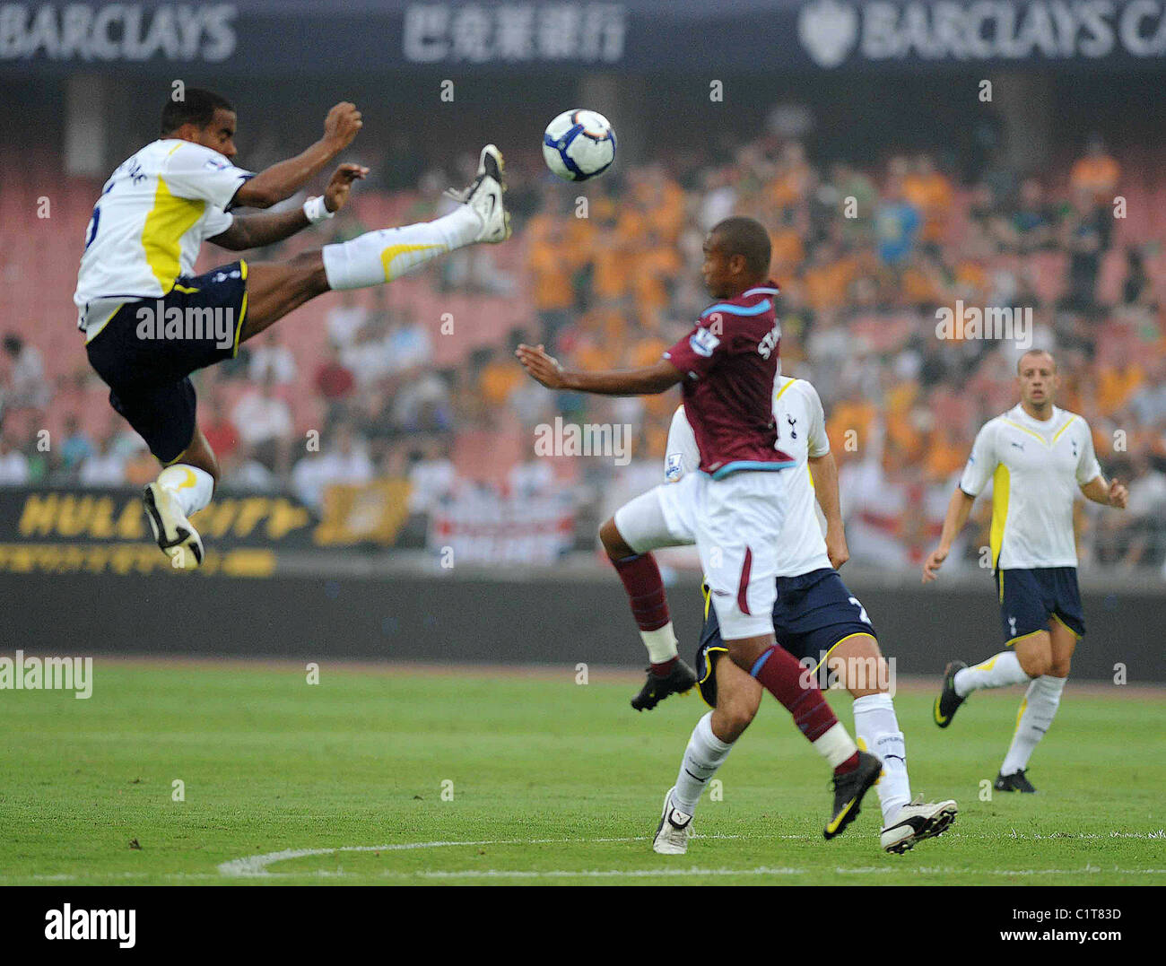 Tottenham hotspur v c hi-res stock photography and images - Alamy