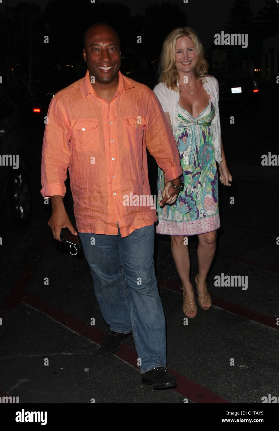 Byron Allen and his wife Jennifer Lucas arrive at Nobu in Malibu Los ...