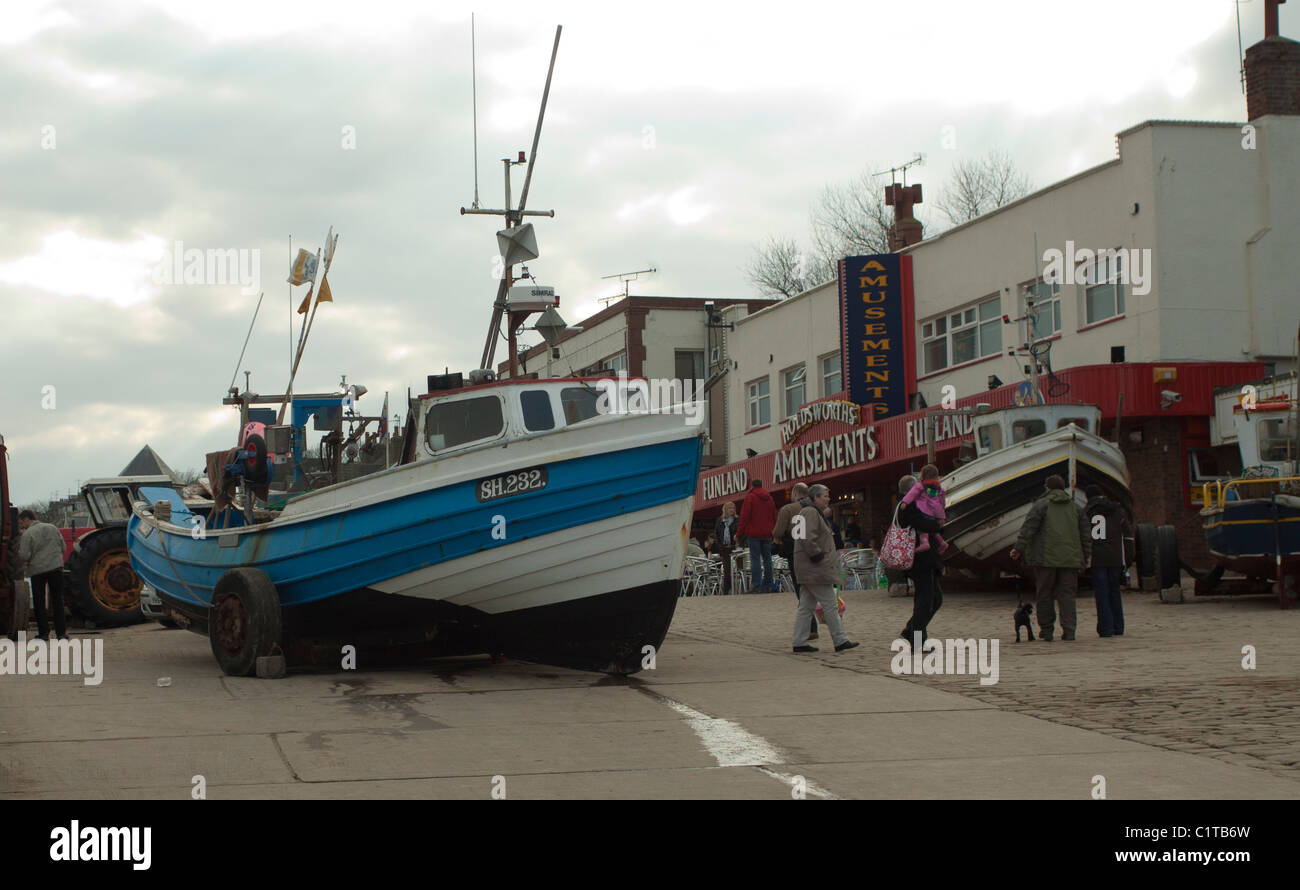 Filey fishing hi-res stock photography and images - Alamy