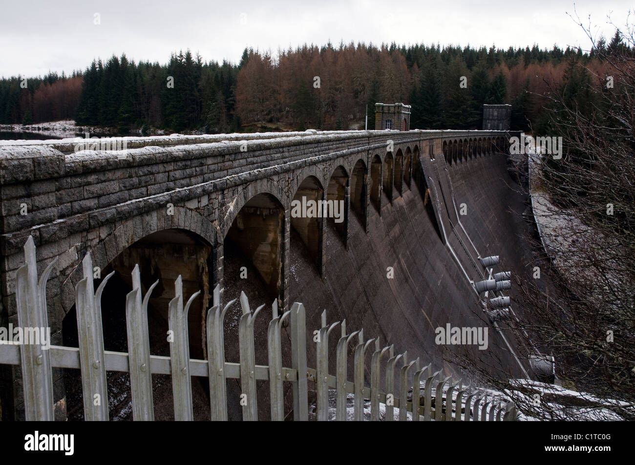 laggan dam part of the lochaber hydro-electric scheme highlands ...