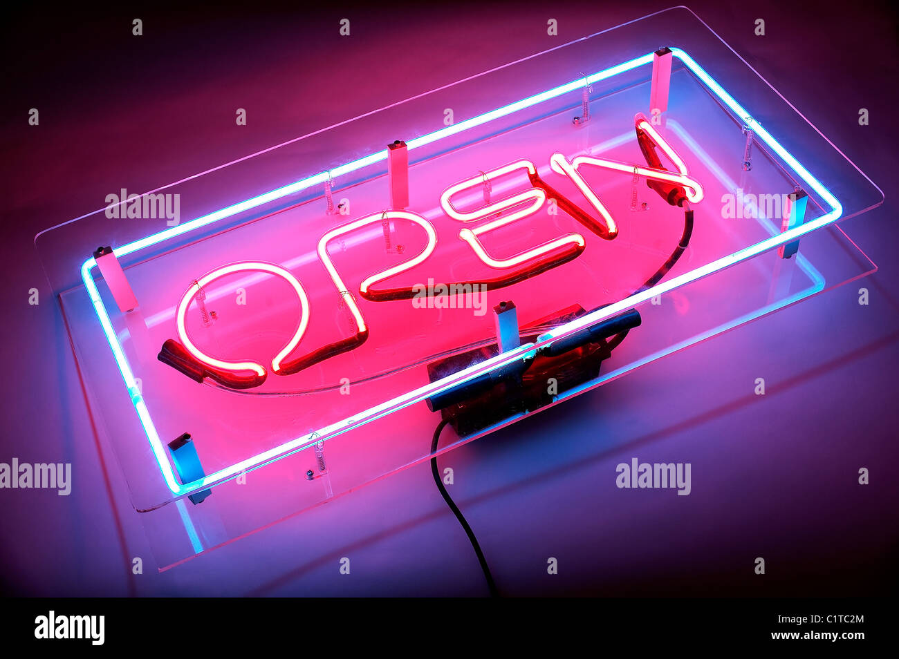 Retro open sign hi-res stock photography and images - Alamy