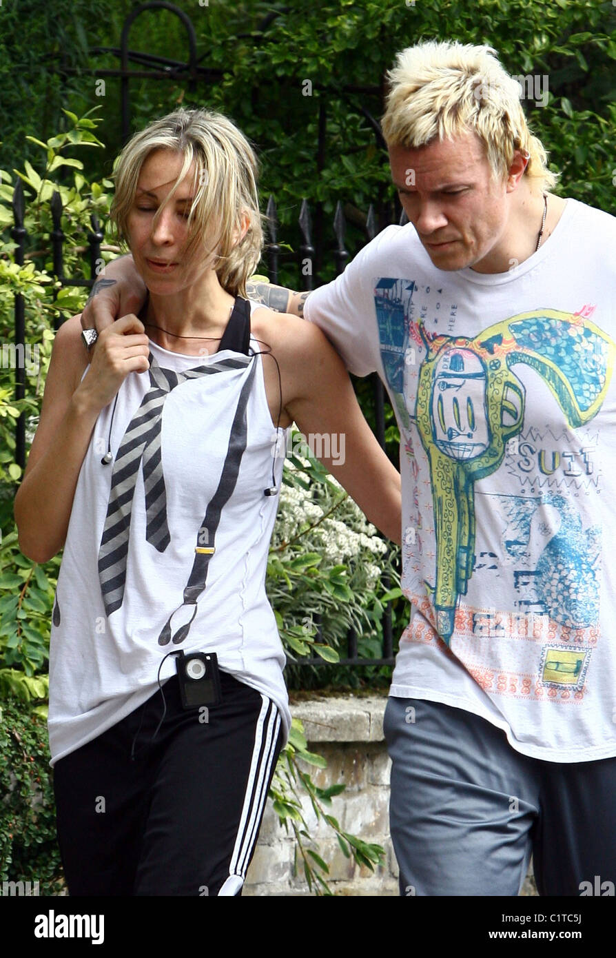 Liam Howlett And Natalie Appleton High Resolution Stock Photography and Images - Alamy