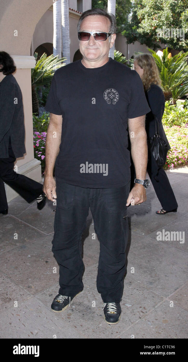 Robin Williams 2009 Cable's Summer Press Tour - Day 3 at The Langham ...