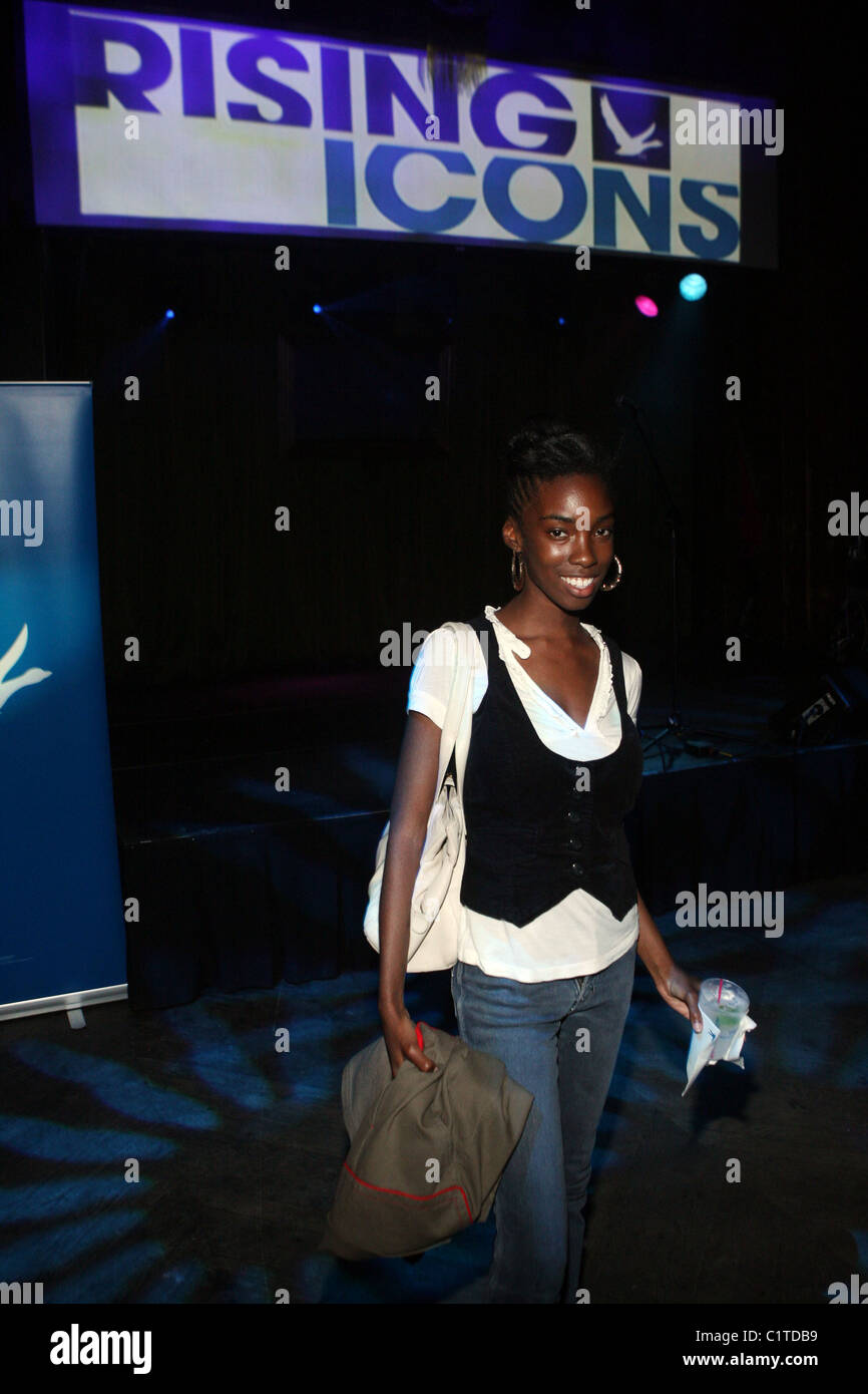 Nefatari Cooper Rising Icons featuring The Dream presented by Grey ...