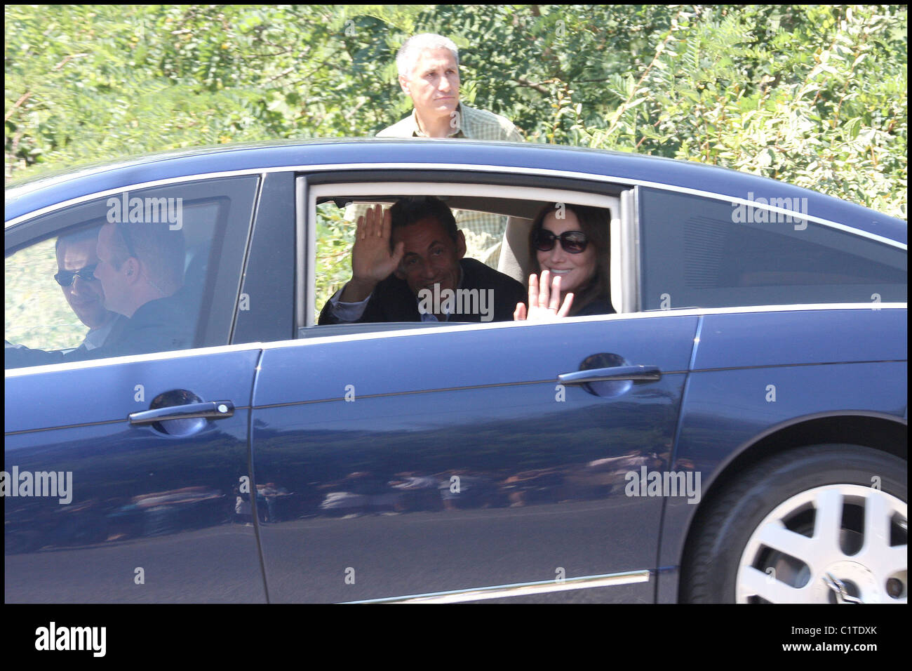 President Nicolas Sarkozy and his wife Carla Bruni-Sarkozy visit Cap ...