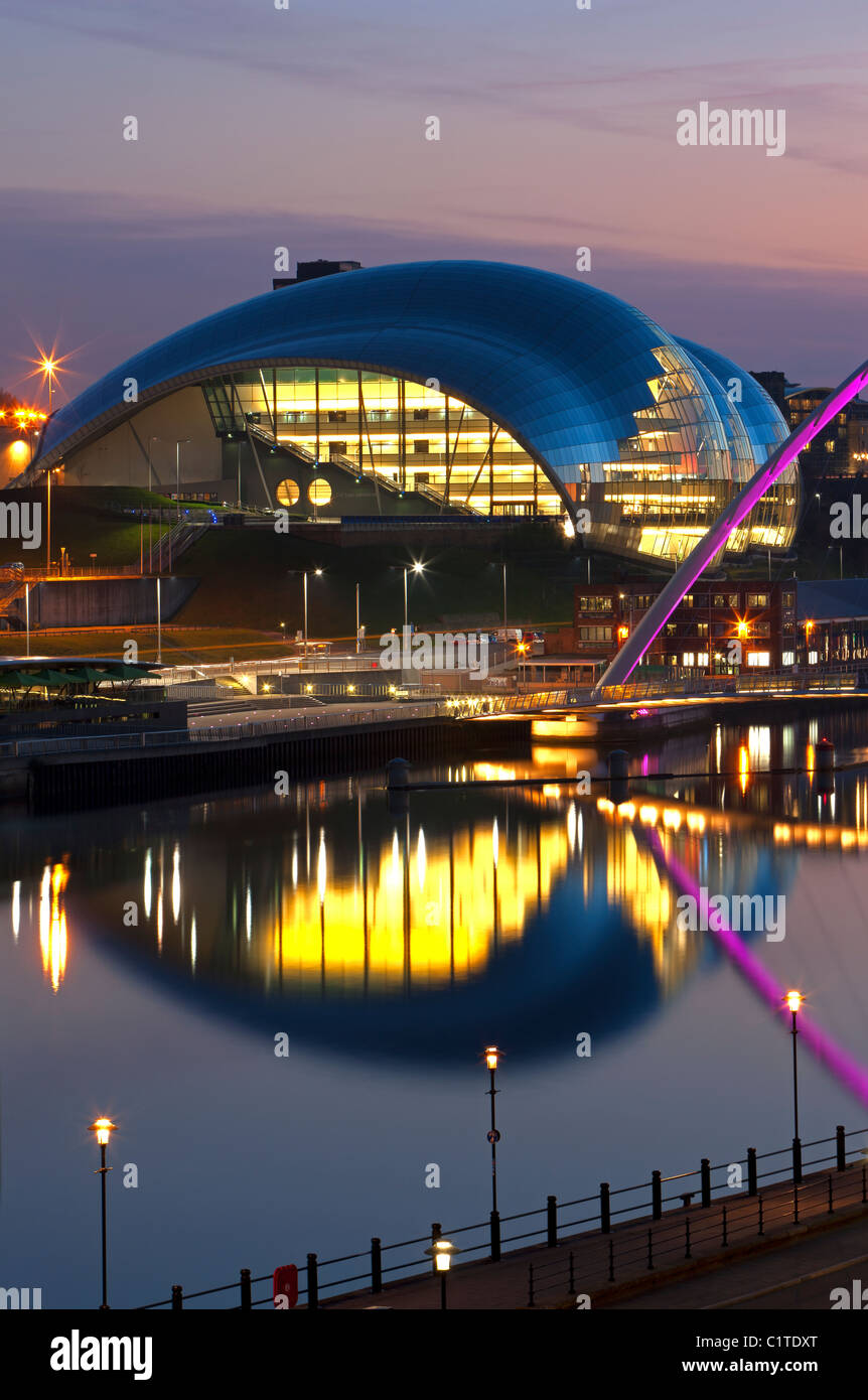 Night-time reflections of the Sage Gateshead and Gateshead Millennium ...