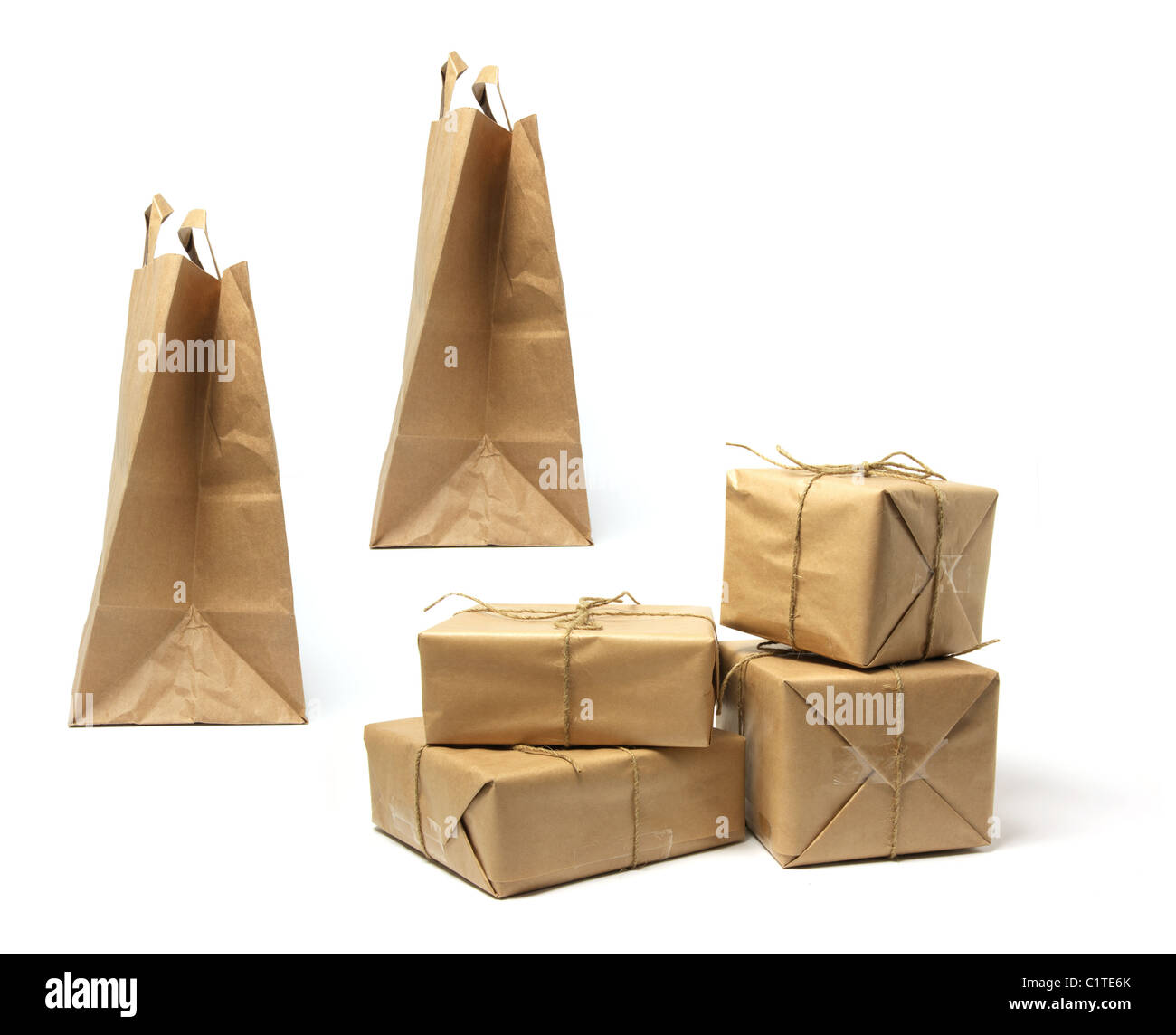Wrapping parcels hi-res stock photography and images - Alamy