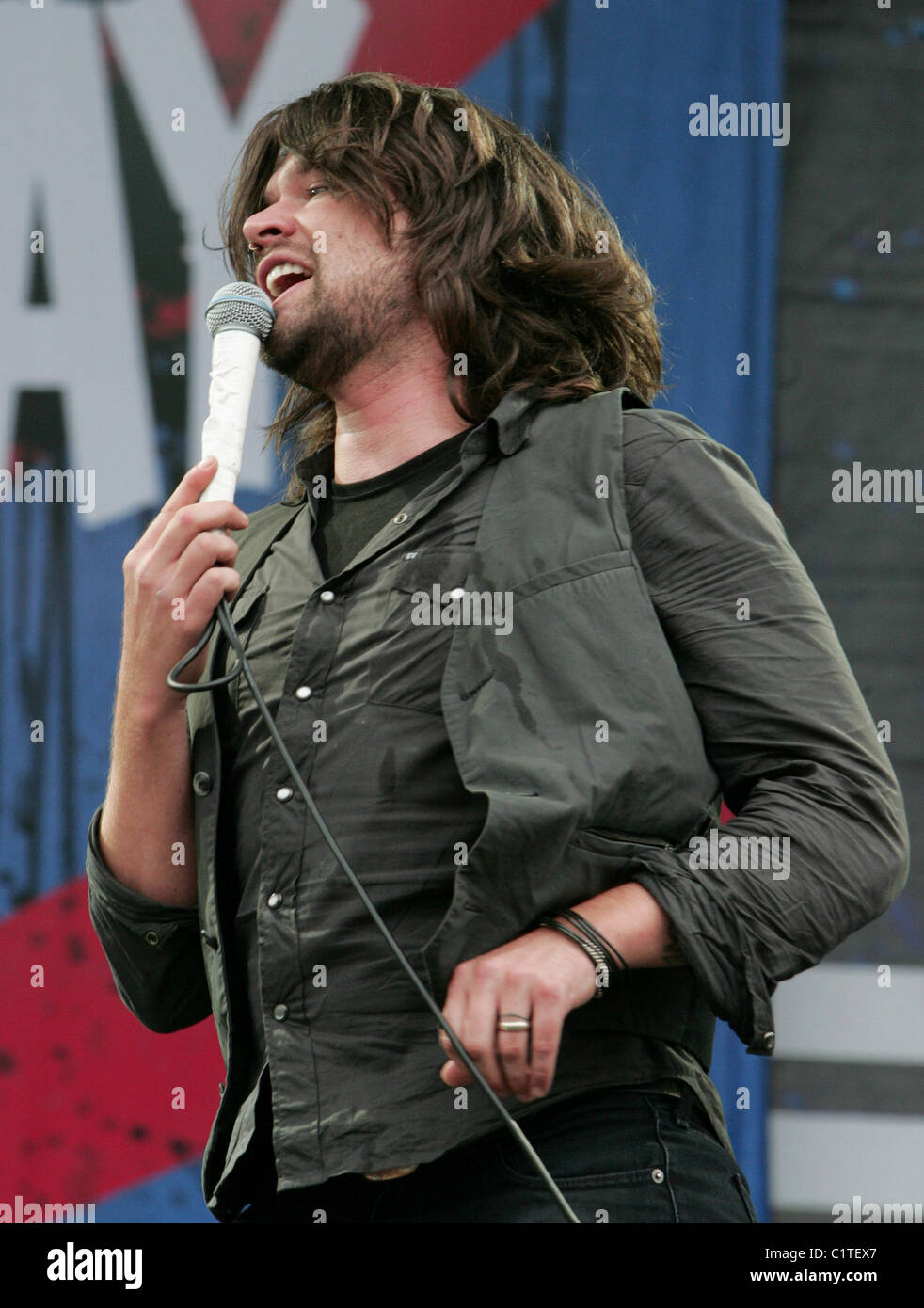 Adam Lazzara 2004
