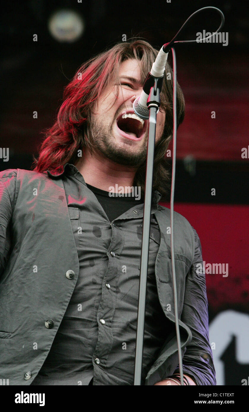 Adam Lazzara 2004