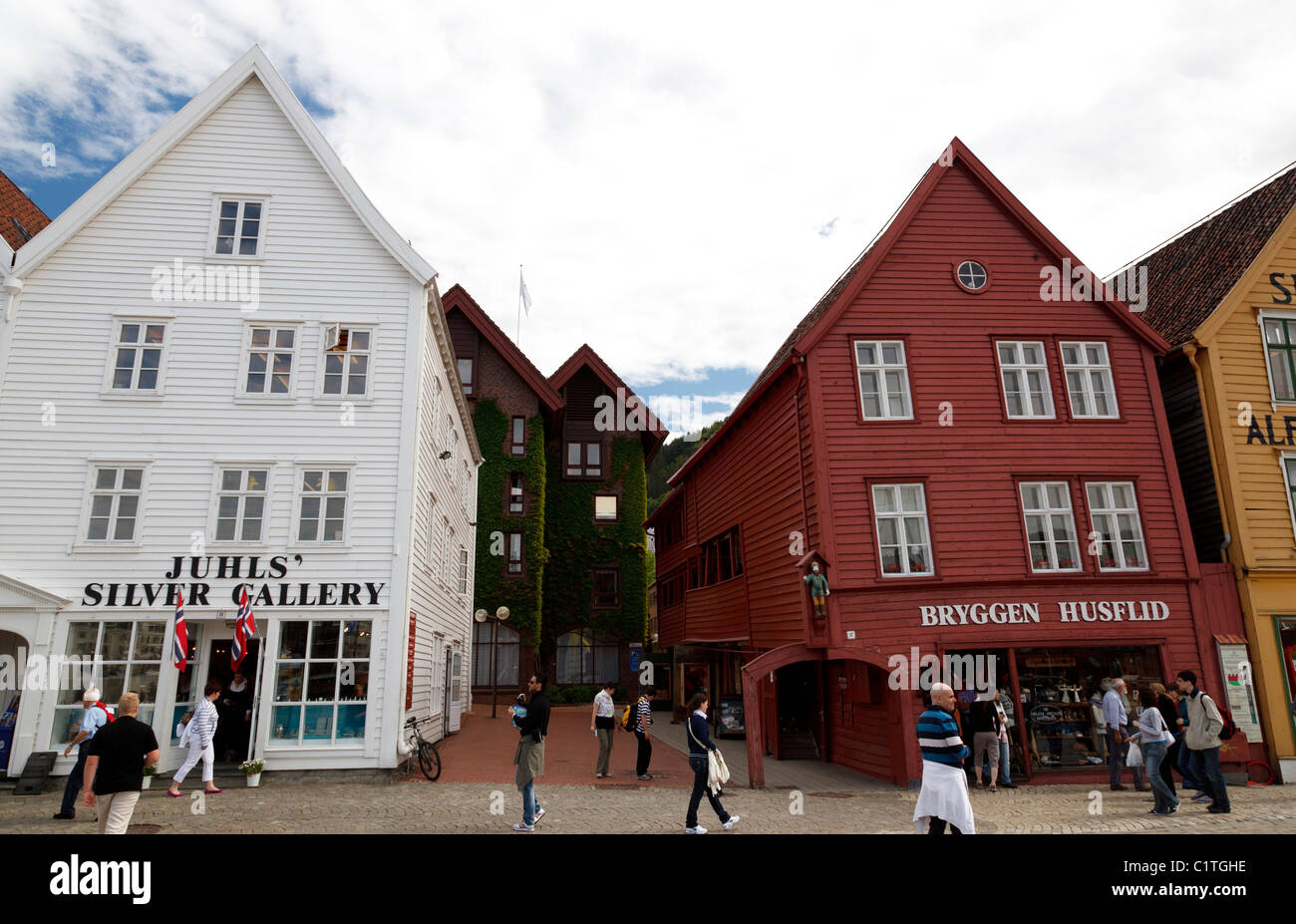 Facades in bergen hi-res stock photography and images - Alamy