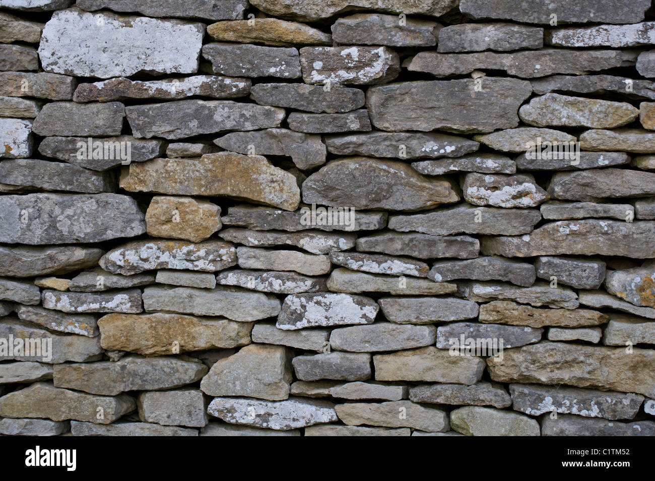 Cotswold dry stone wall Stock Photo - Alamy