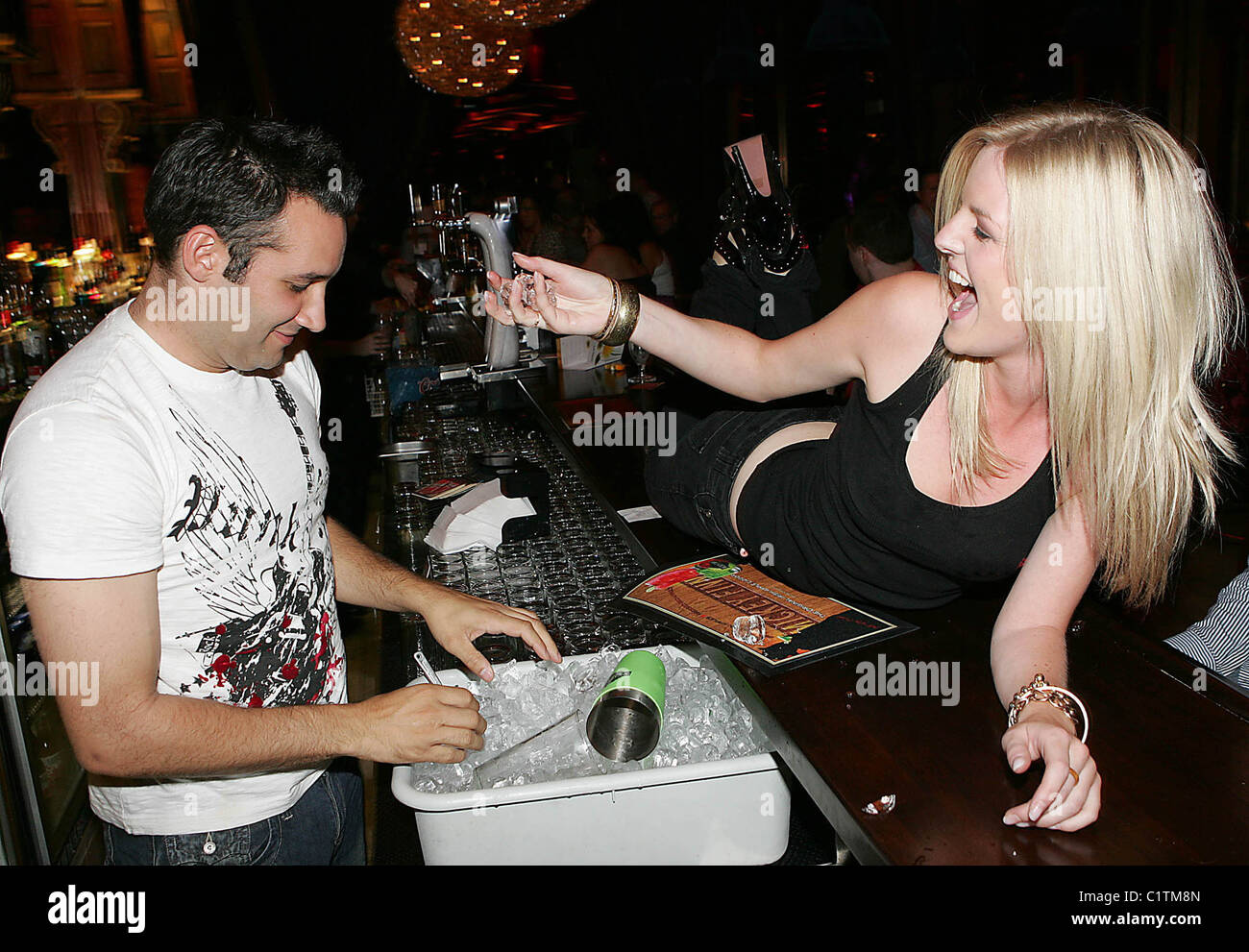 Singer dane bowers hi-res stock photography and images - Alamy