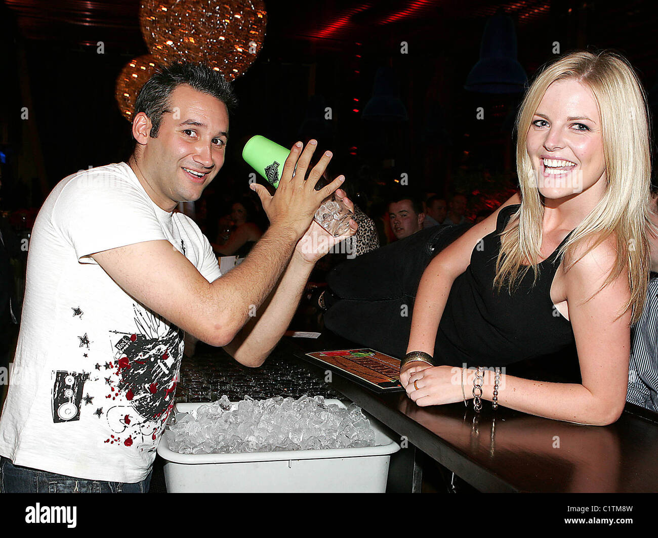 Singer dane bowers hi-res stock photography and images - Alamy