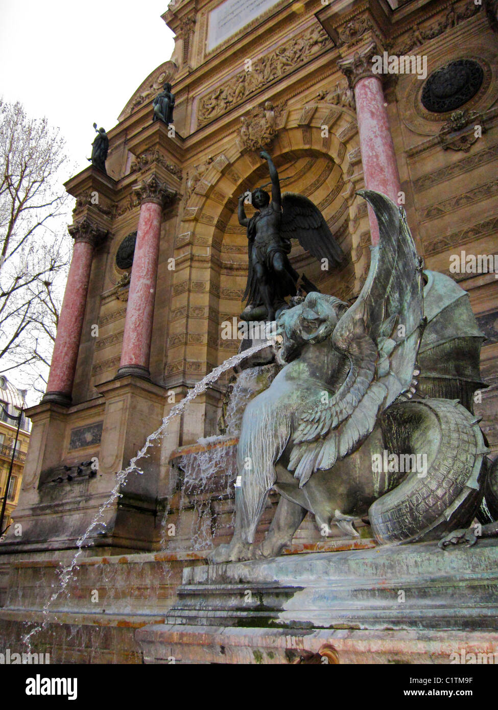Winged dragon hi-res stock photography and images - Alamy