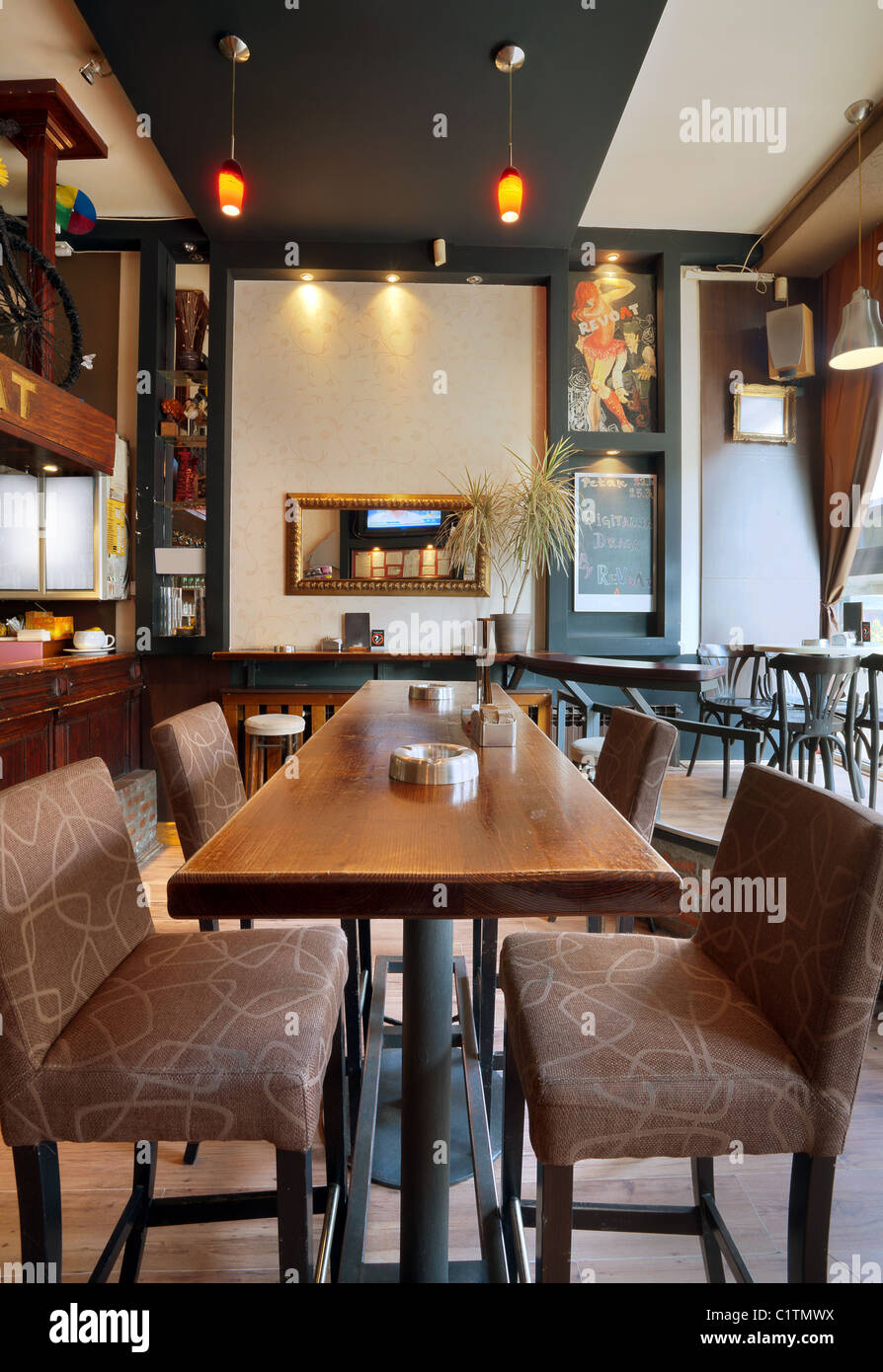 Interior room furniture modern cafe hi-res stock photography and images ...