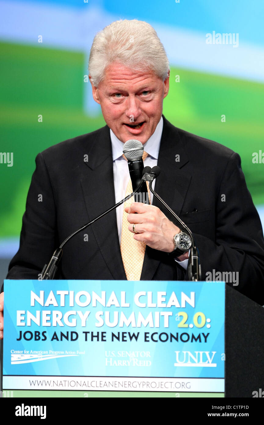 Former U.S. President Bill Clinton National Clean Energy Summit 2.0 at ...