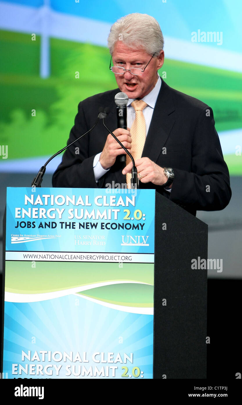 Former U.S. President Bill Clinton National Clean Energy Summit 2.0 at ...