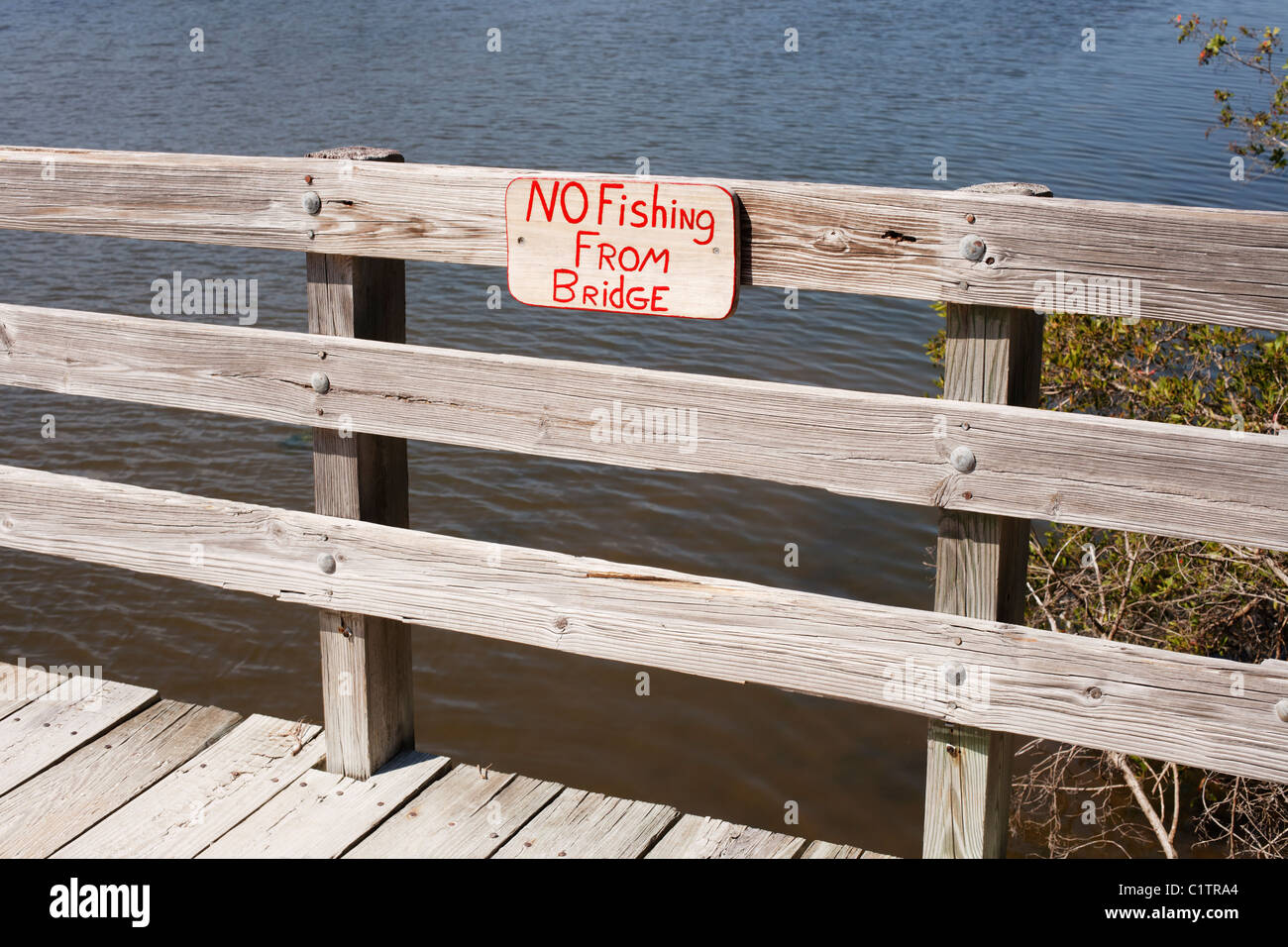 No fishing sign wooden wood bridge hi-res stock photography and images ...