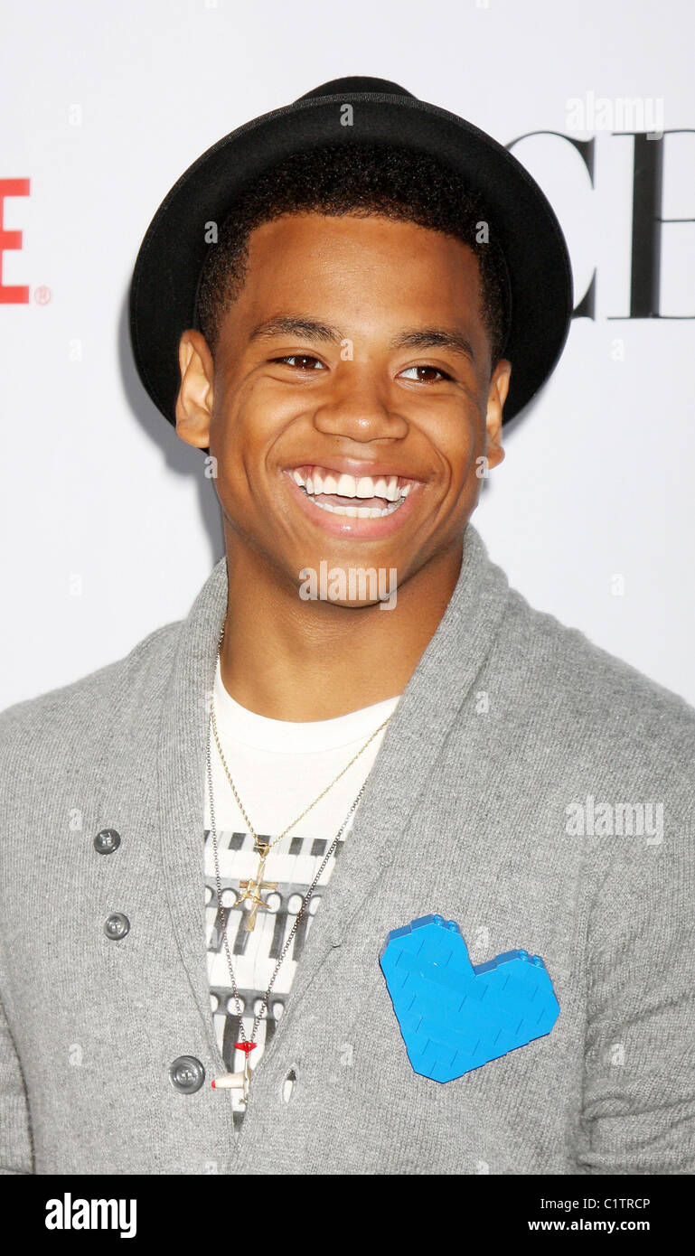 Travis Wilds The 2009 TCA Summer Tour for CBS, CW and Showtime party ...