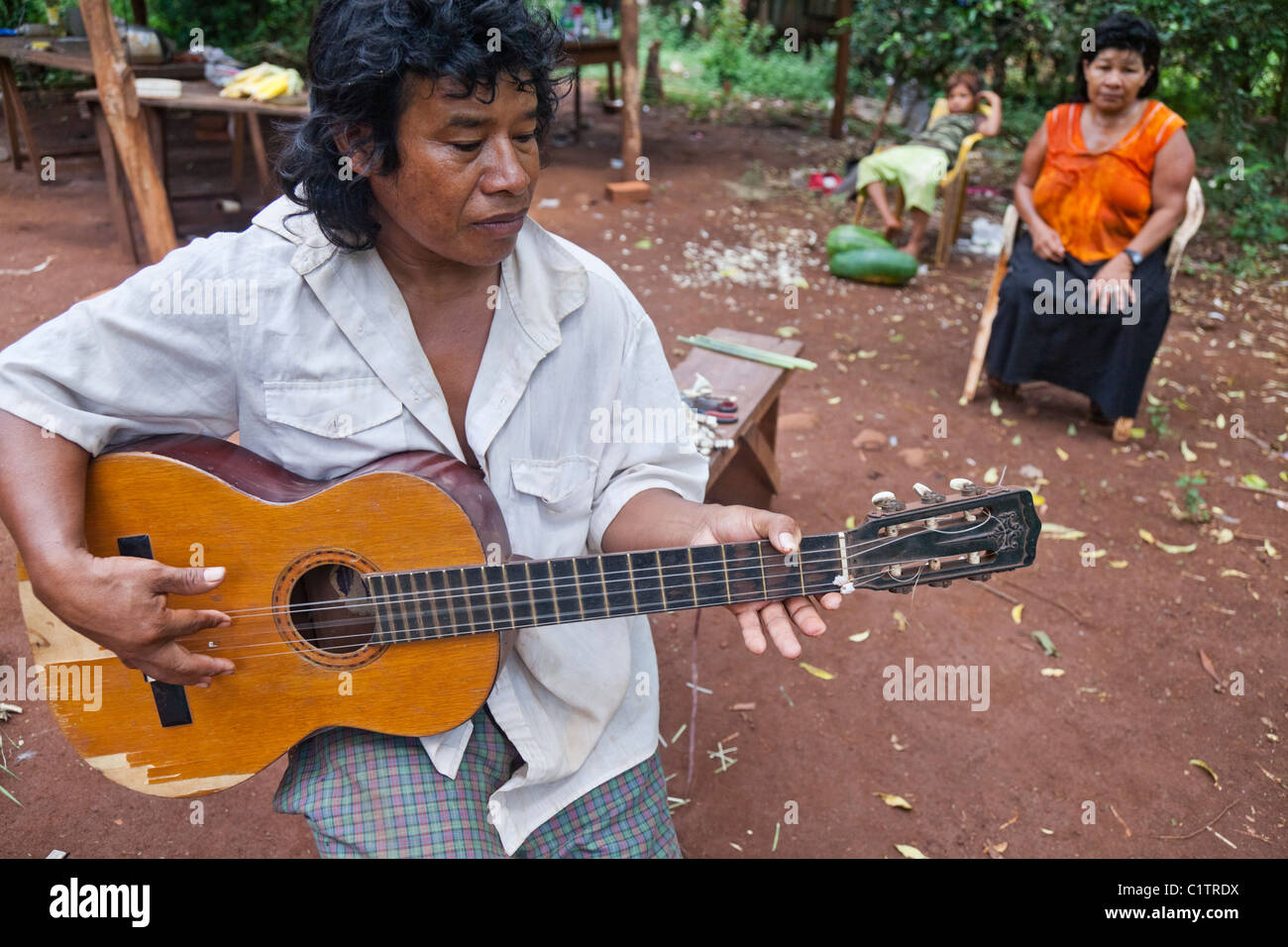 Argentina indigenous craft hi-res stock photography and images - Alamy