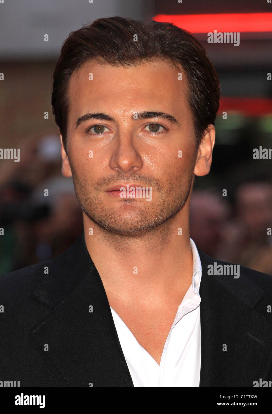 Robert Luketic The UK premiere of 'The Ugly Truth' held at the Vue ...