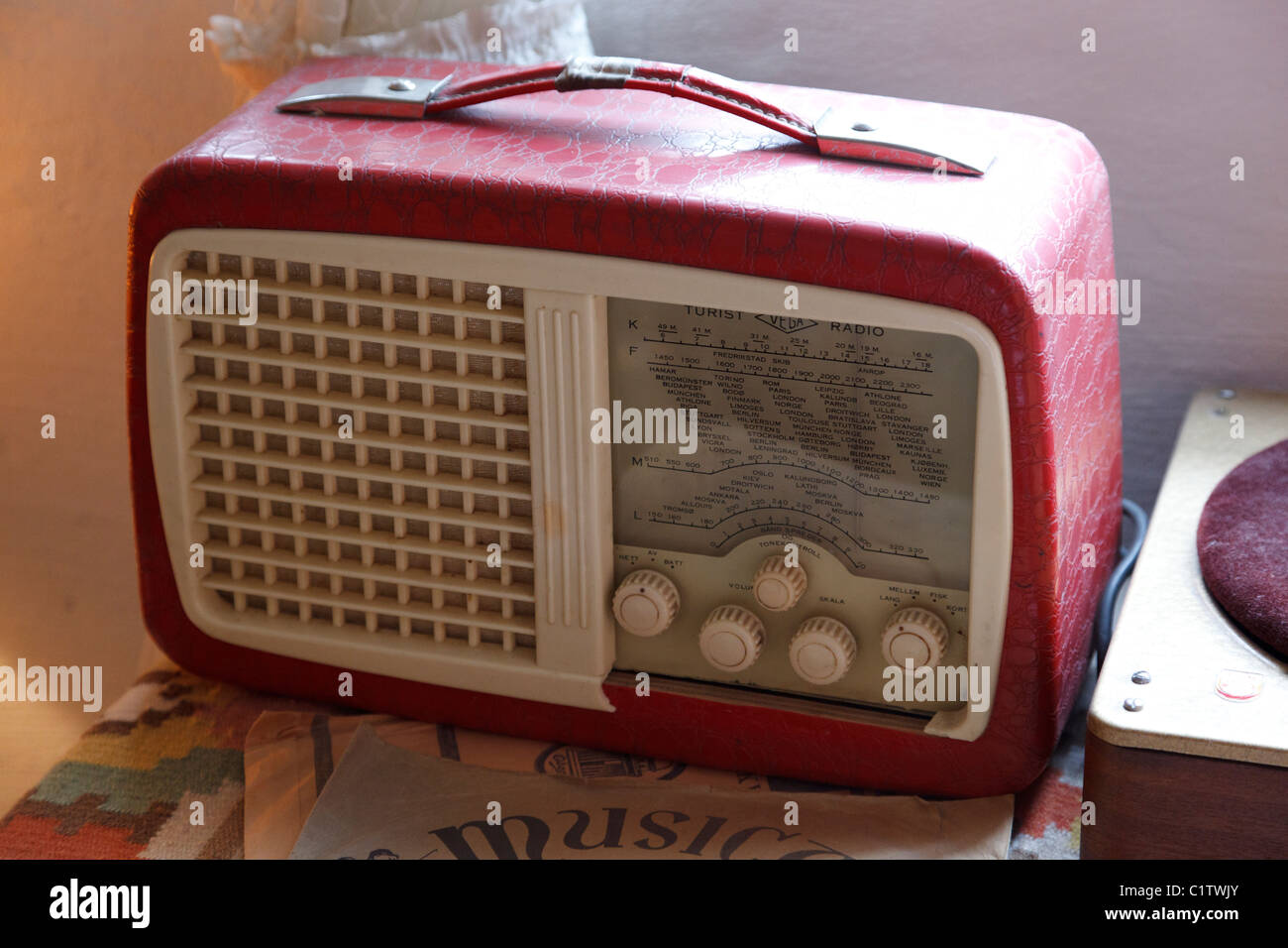 old portable radio Stock Photo - Alamy
