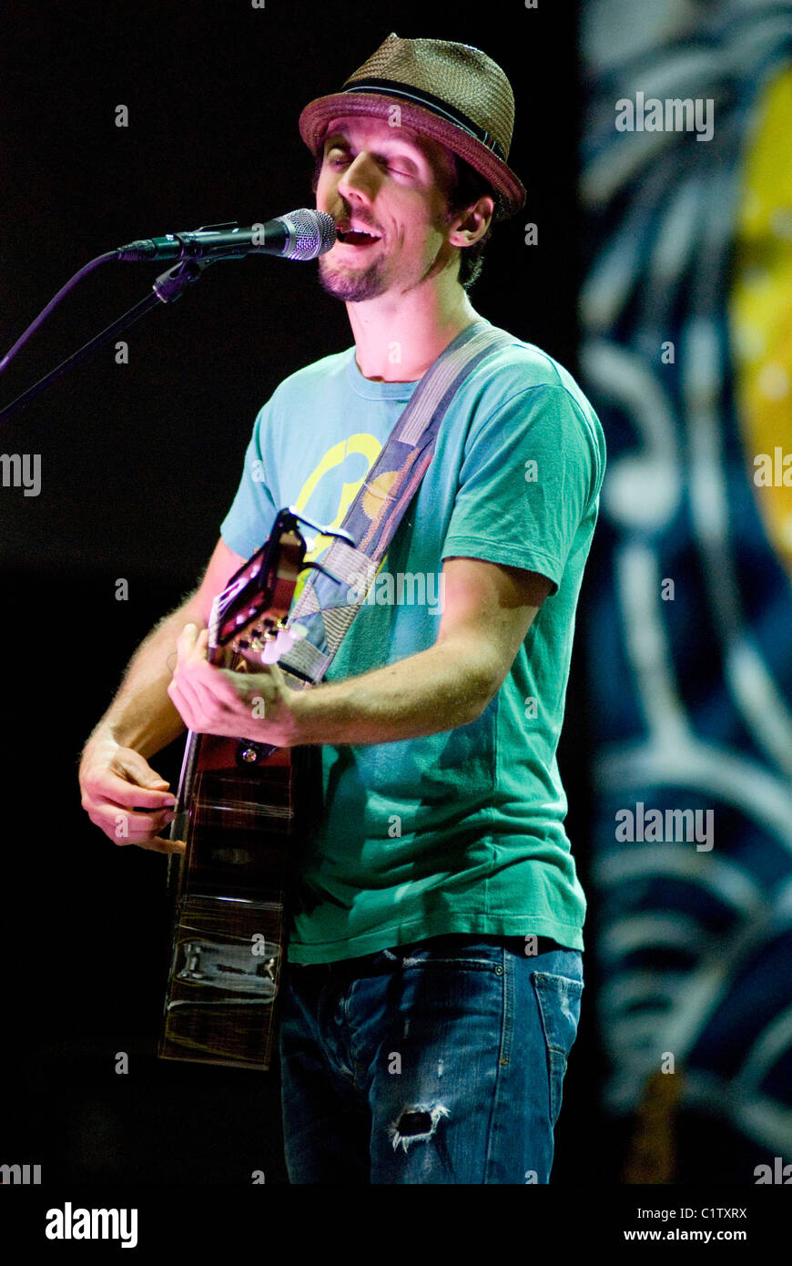 Jason Mraz performing on stage During "The Gratitude Cafe Tour ...