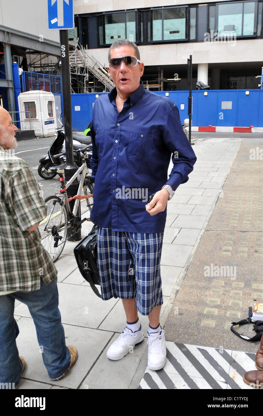 Dale winton hi-res stock photography and images - Alamy