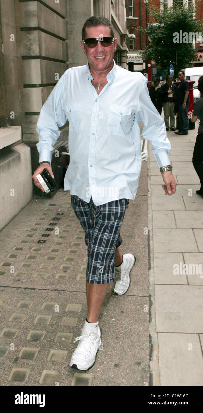 Dale Winton outside the Radio Two studios London, England - 14.08.09 ...