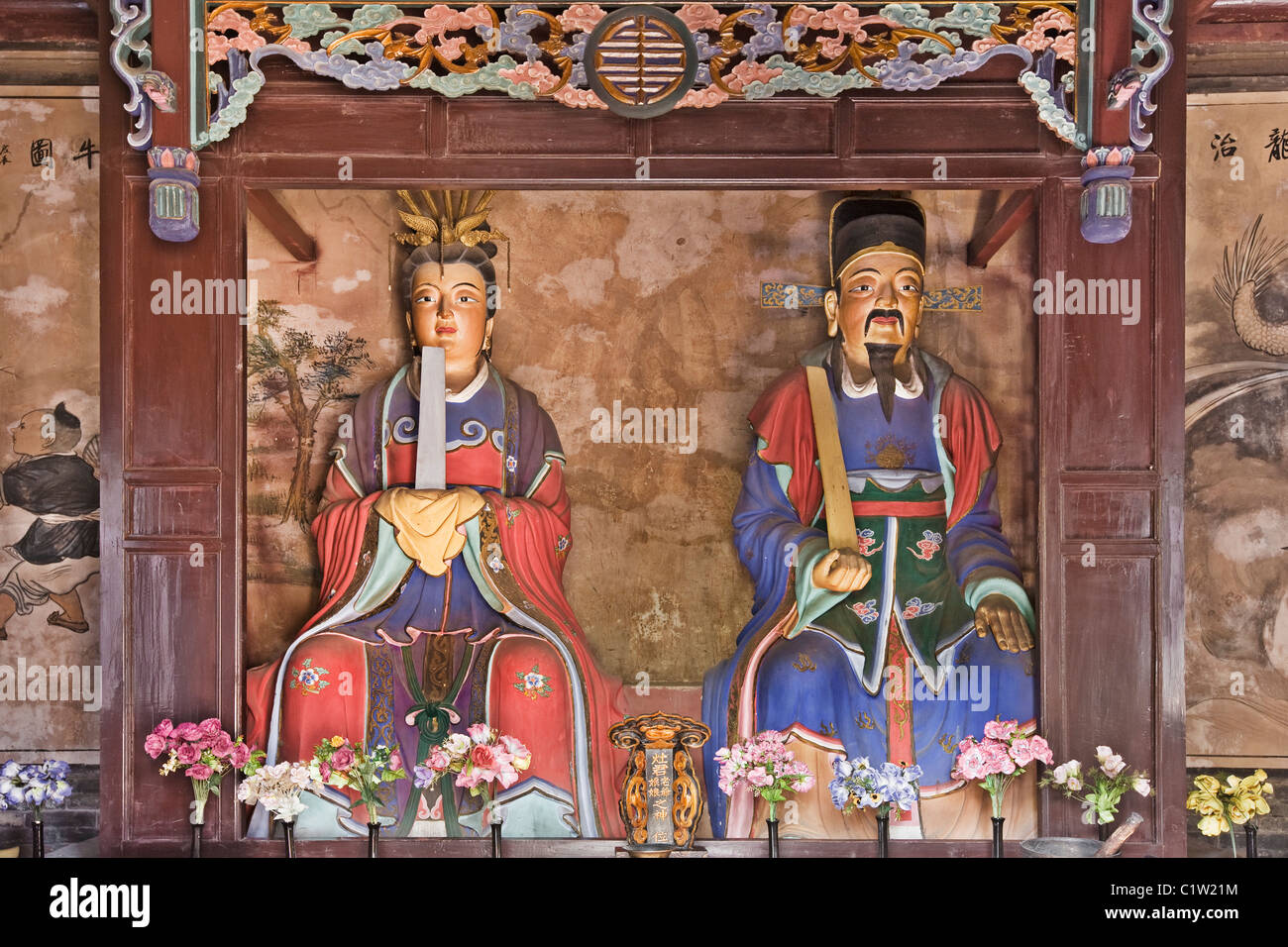 Kitchen god chinese hi-res stock photography and images - Alamy