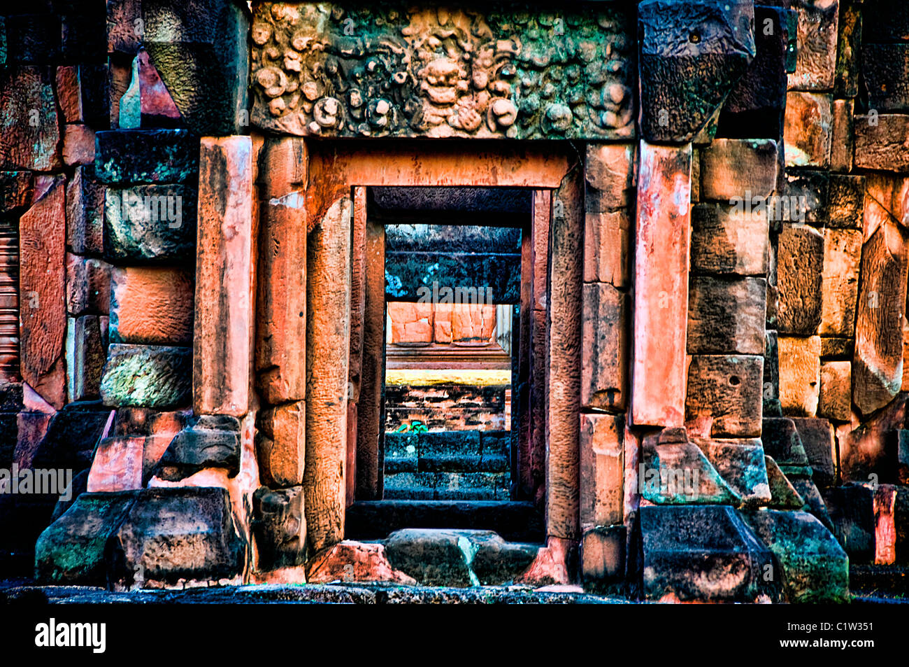 Ancient Kymer Style Wat in Issen Stock Photo - Alamy