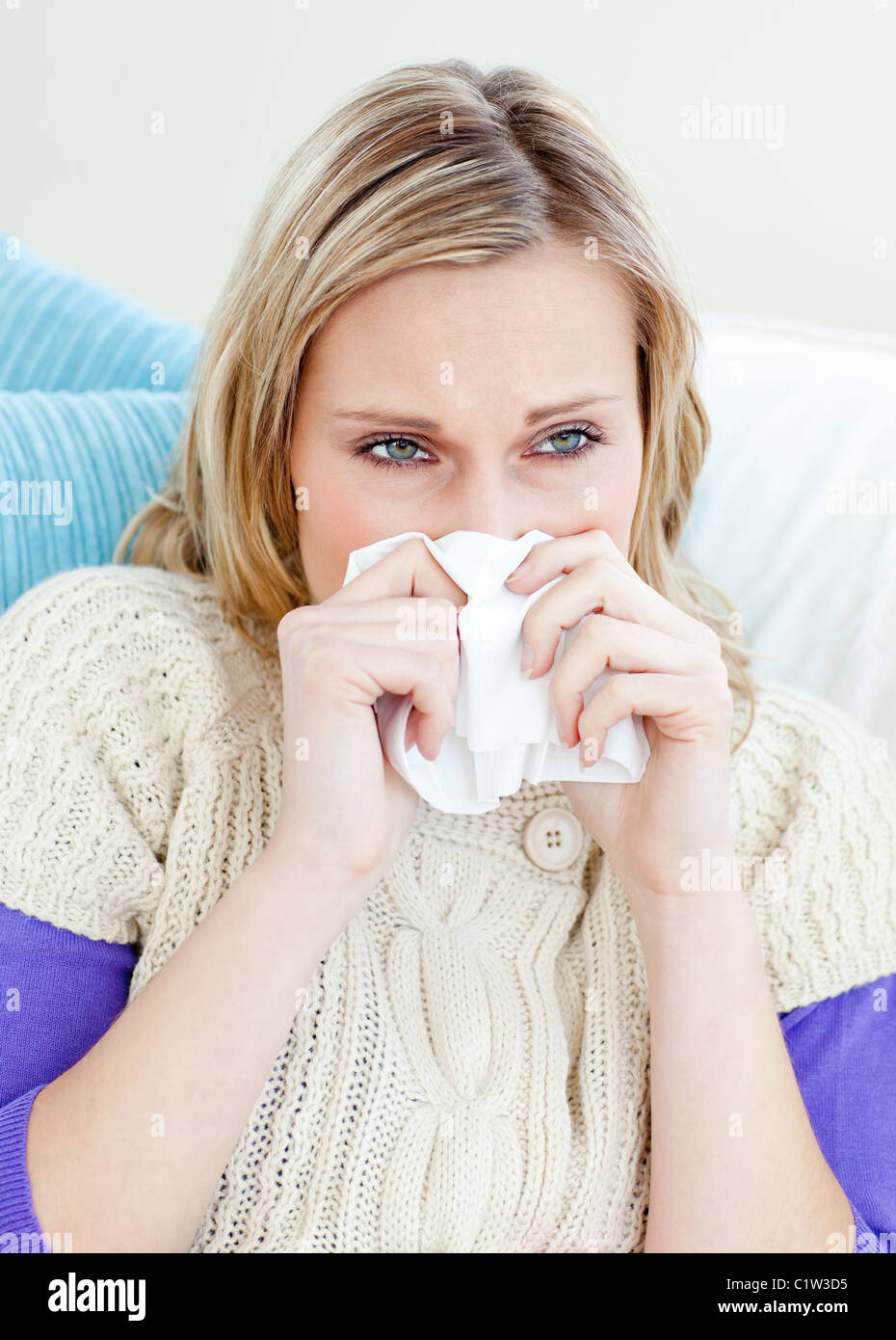 Using tissues hi-res stock photography and images - Alamy