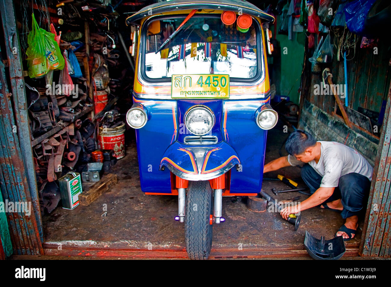Broken down taxi hi-res stock photography and images - Alamy