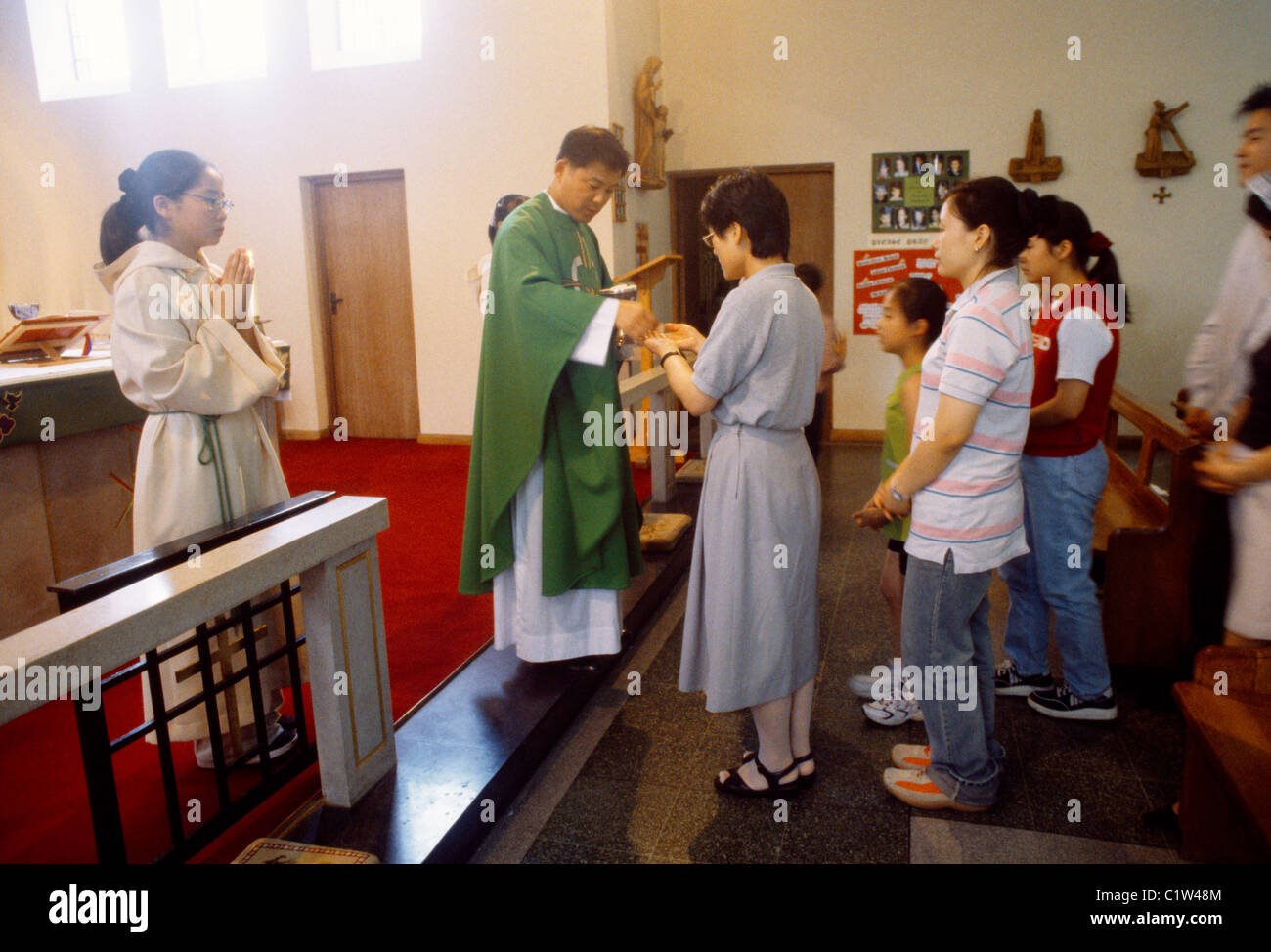 St Anne's Catholic Church Kingston Communion Korean Mass Stock Photo ...