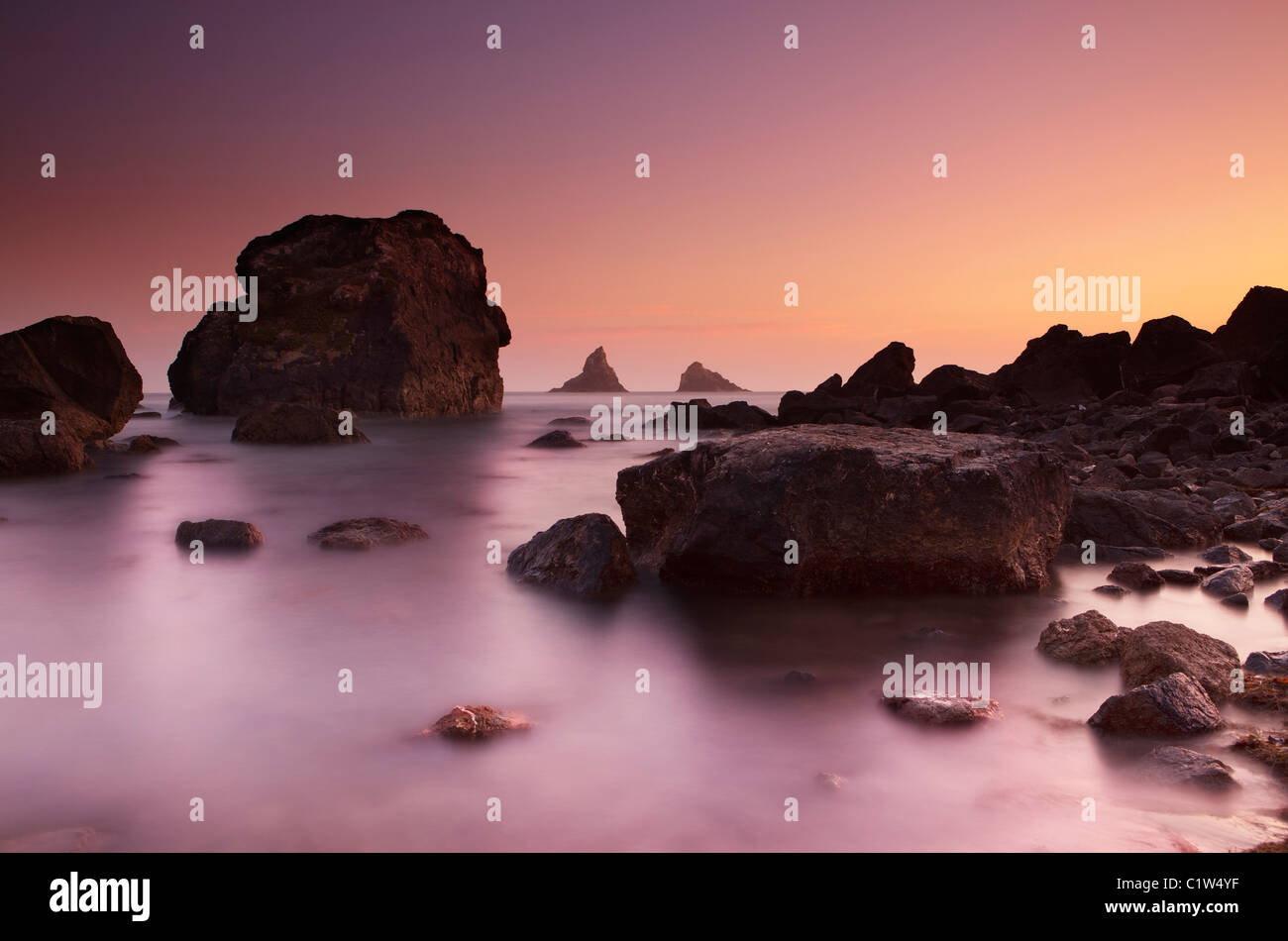 Rocks on the beach, Lone Ranch Beach, Oregon Coast, Brookings, Oregon ...