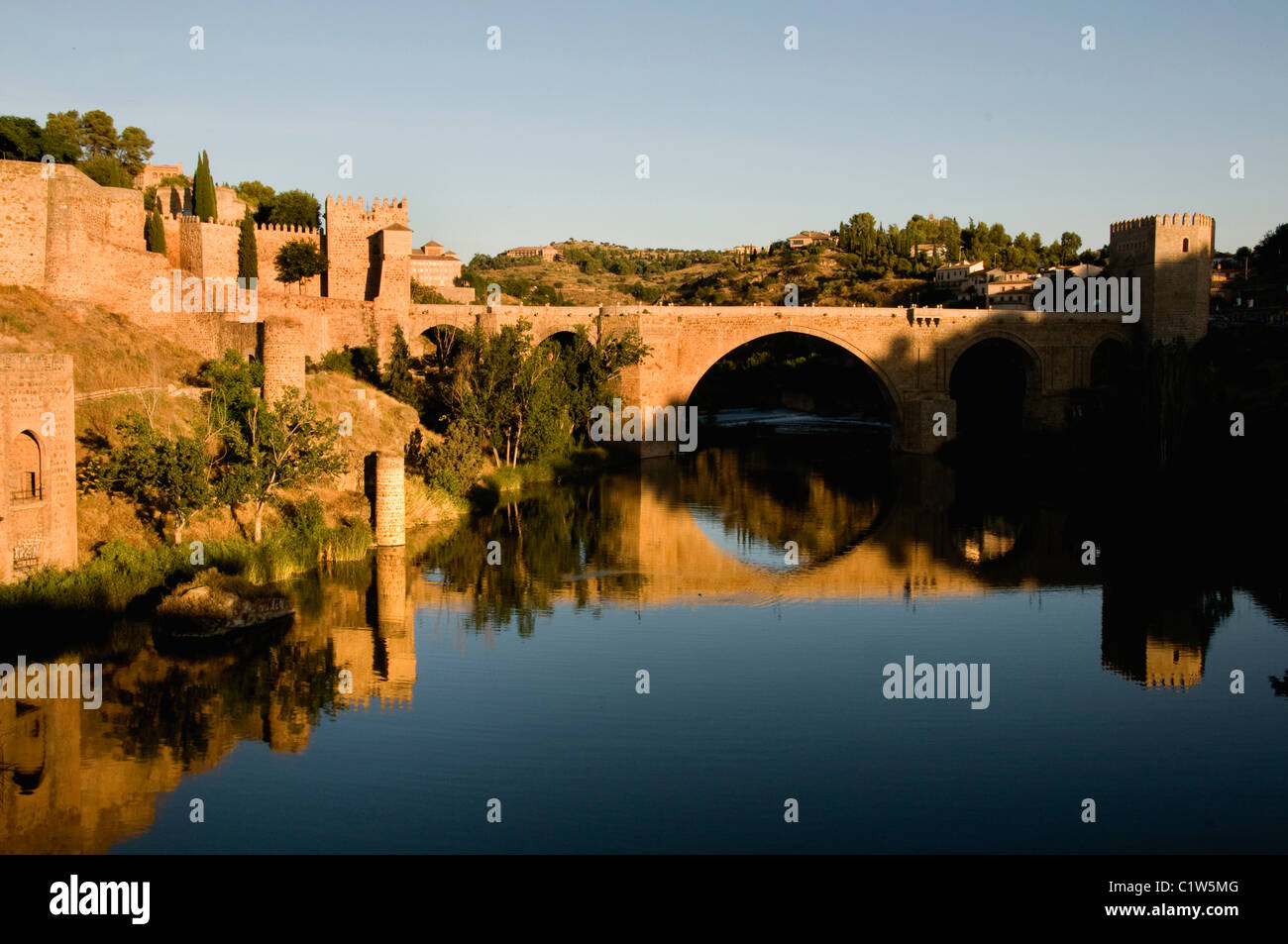 Bridge across a river, Puente De San Martin, Tagus River, Toledo ...