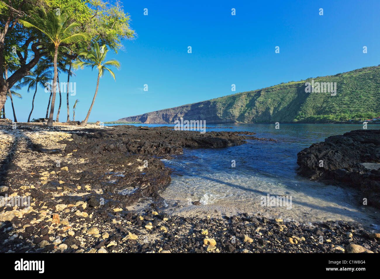Hawaii, South Kona, Manini Beach (Kapahukapu) on Kealakekua Bay Stock ...