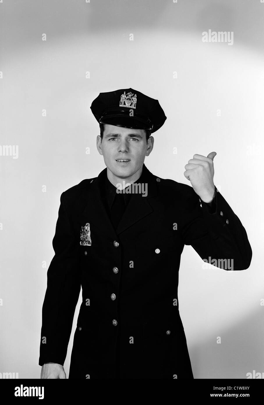 Officer gesturing hi-res stock photography and images - Alamy