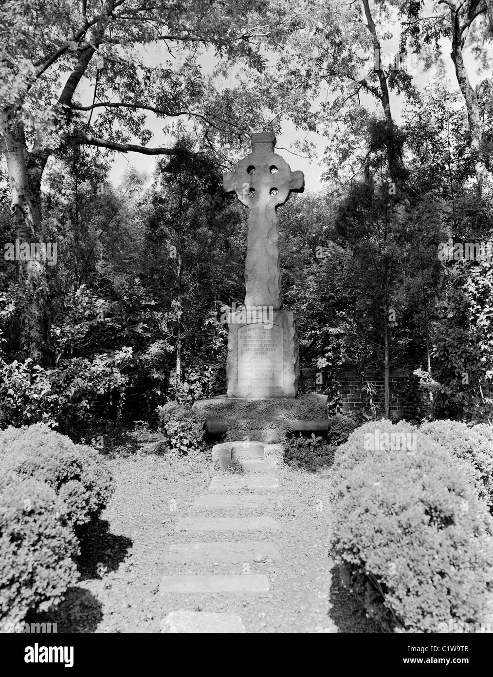 USA, Georgia, Augusta, Celtic Cross, marking site of old Fort Augusta ...