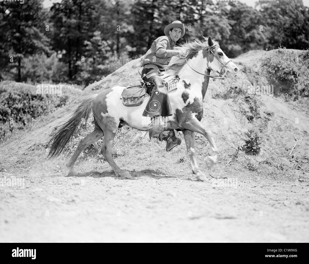 Cowboy horseback horse Black and White Stock Photos & Images - Alamy
