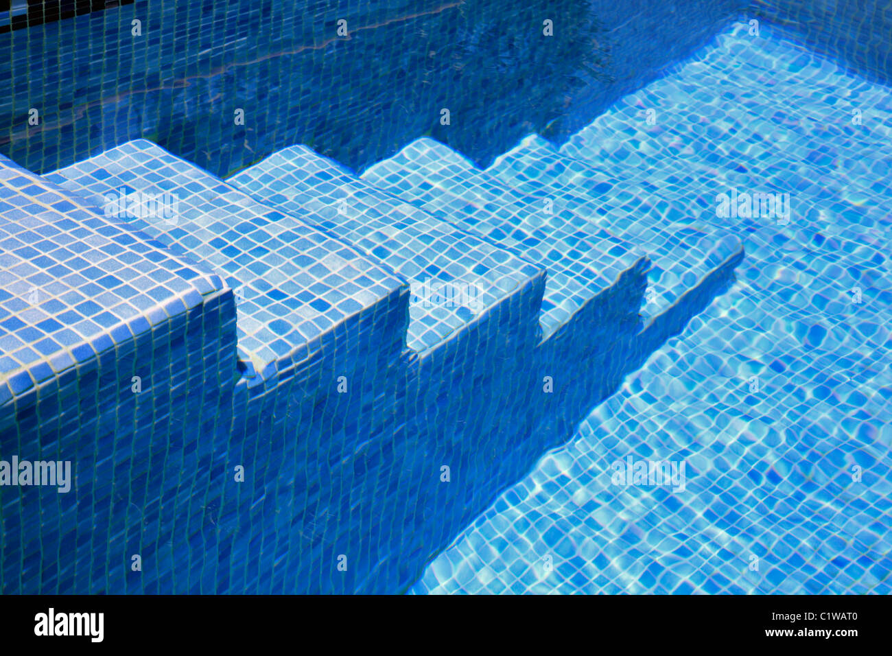 swimming pool stairs Stock Photo - Alamy