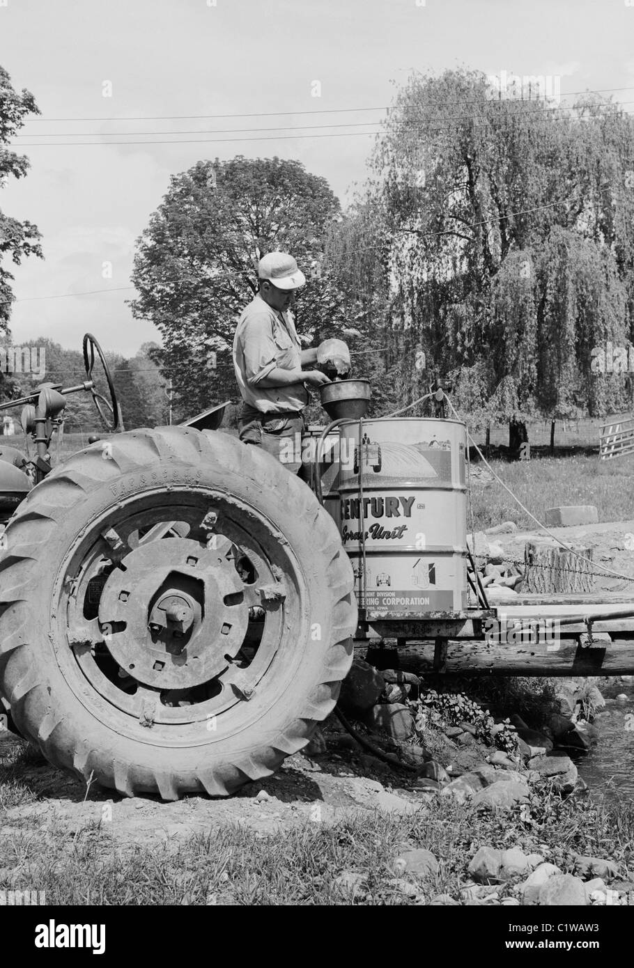 With full crop Black and White Stock Photos & Images - Alamy