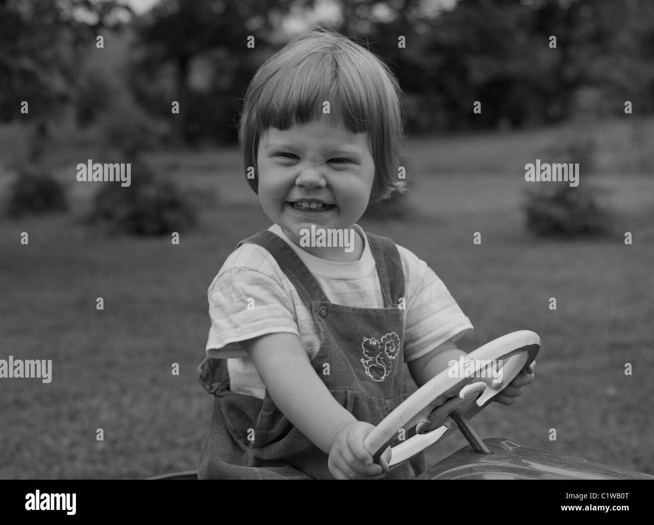 Grinning b hi-res stock photography and images - Alamy