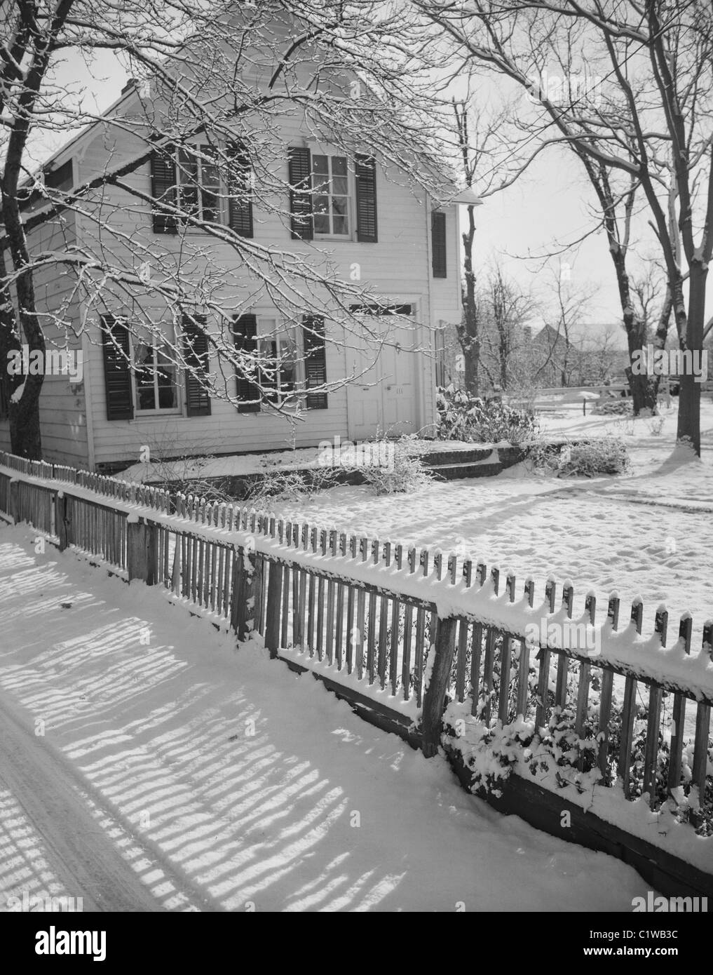 Back backyard Black and White Stock Photos & Images - Alamy