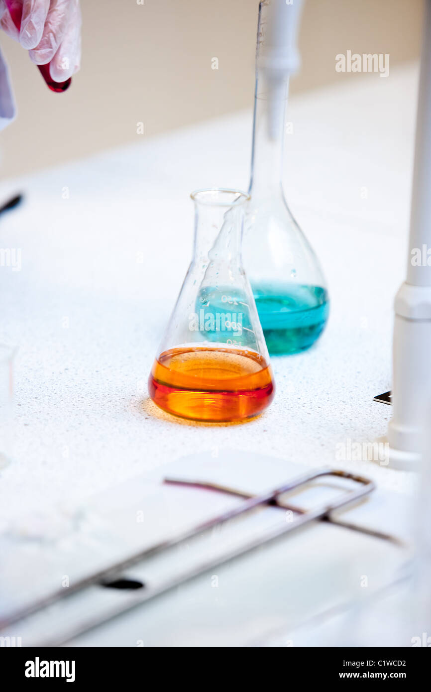 Materials science hi-res stock photography and images - Alamy