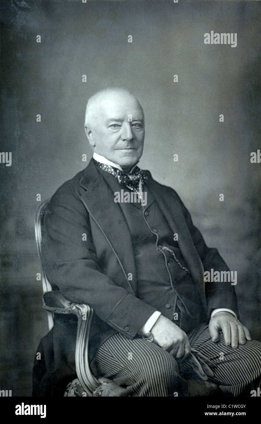 English judge hi-res stock photography and images - Alamy