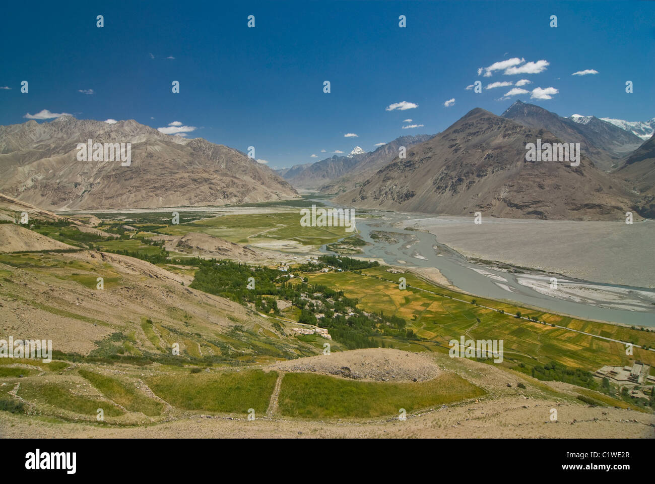 Langar village hi-res stock photography and images - Alamy