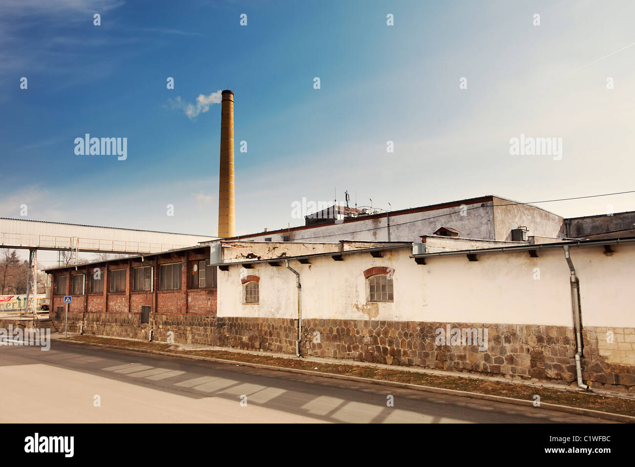 Brewery exterior hi-res stock photography and images - Alamy